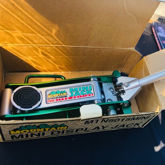 Mountain Mini | Other | Mountain Mini Display Jack | Poshmark